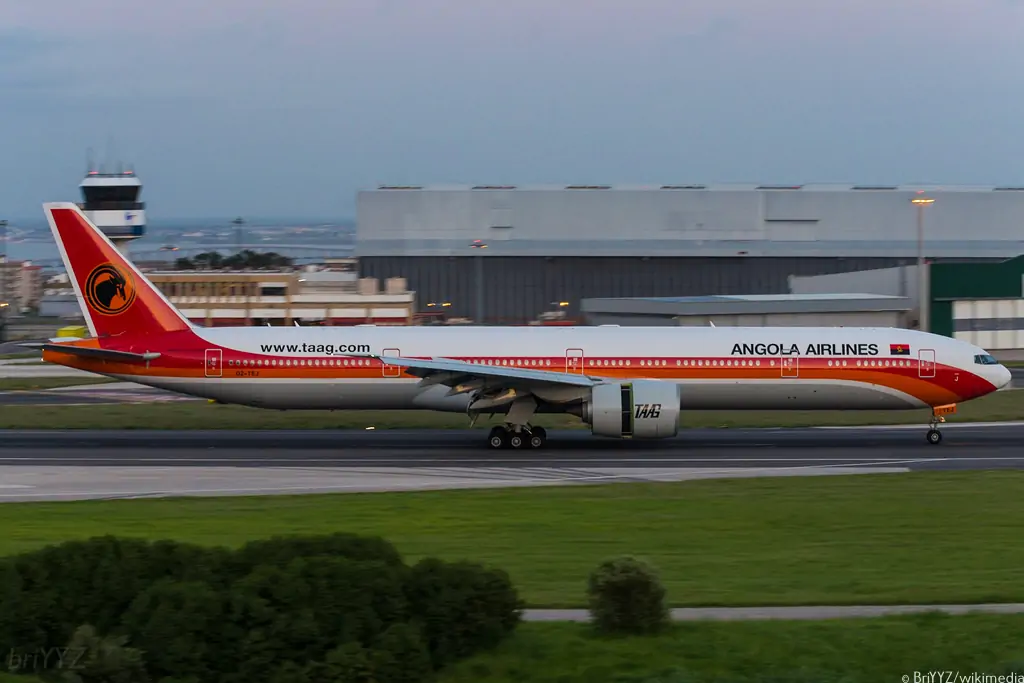 TAAG Angola Airlines Expands Fleet with Boeing 787 Dreamliners