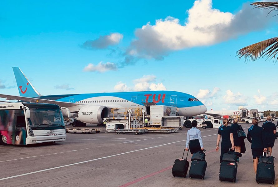 As India opens up to foreign tourists, Russian and British airlines ...